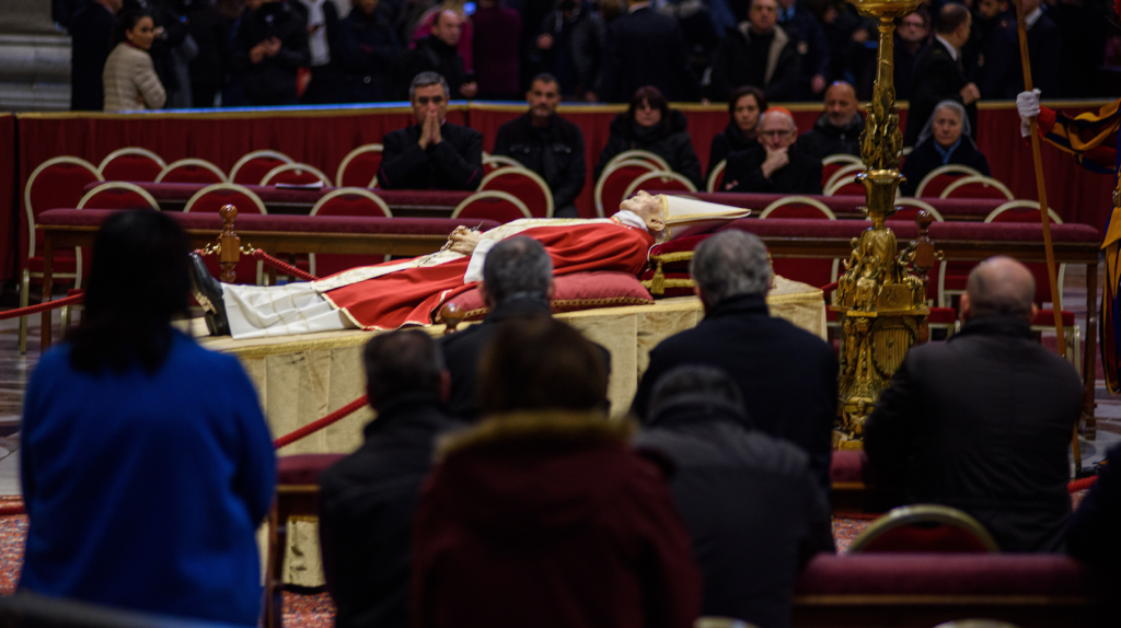Funeral de Bento XVI: “seu rosto irradiava profunda paz” – Schoenstatt